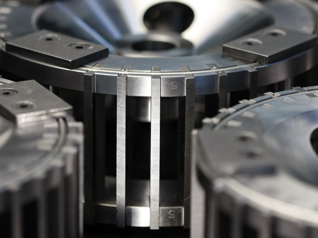 PARTS/SERVICE - Bauermeister Size Reduction Equipment